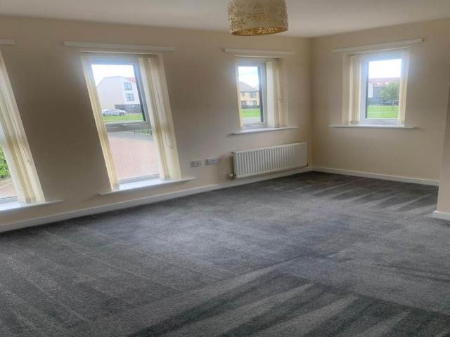 2 bedroom semi detached house to rent