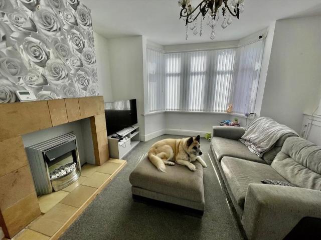 2 bedroom semi detached house to rent