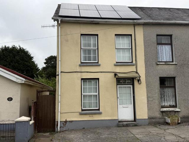 2 bedroom semi detached house to rent