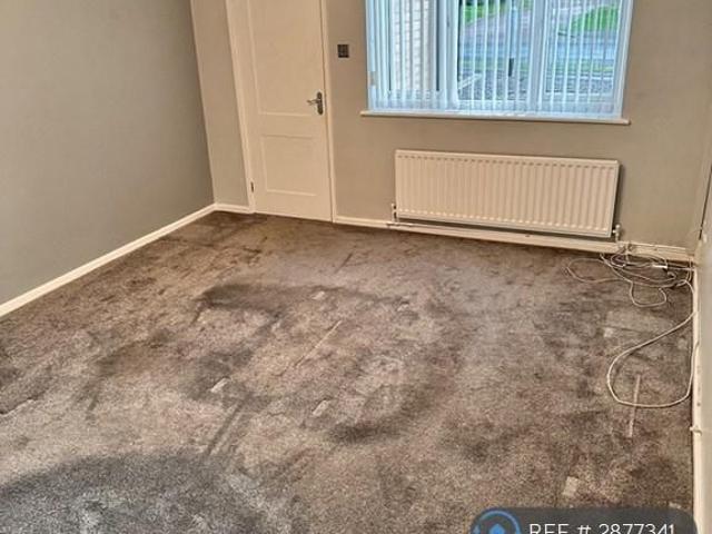 2 bedroom semi detached house to rent