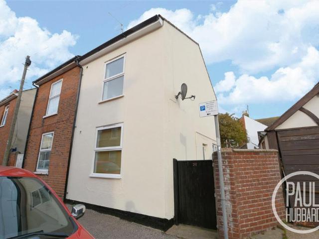 2 bedroom semi detached house to rent