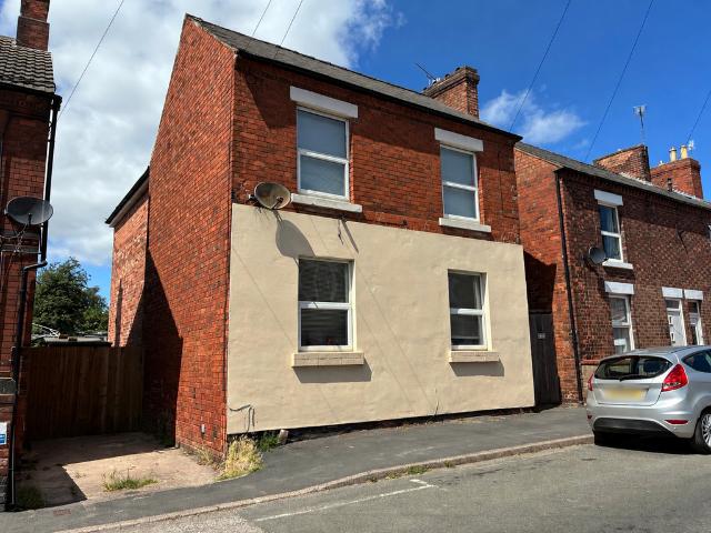 2 bedroom semi detached house to rent