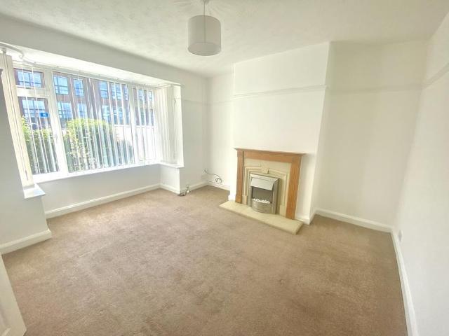 2 bedroom semi detached house to rent