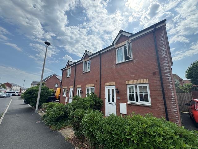 2 bedroom semi detached house to rent
