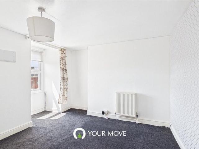 2 bedroom semi detached house to rent