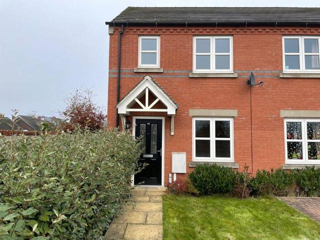 2 bedroom semi detached house to rent