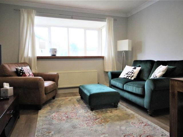 2 bedroom semi detached house to rent