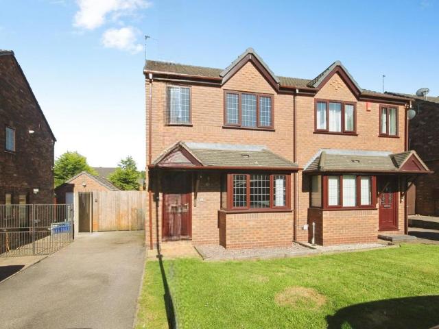 2 bedroom semi detached house to rent