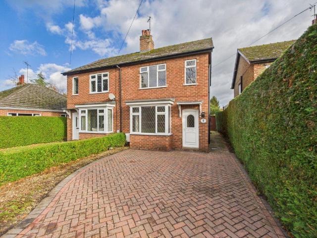 2 bedroom semi detached house to rent