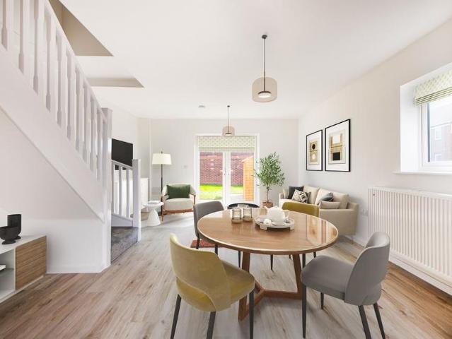 2 bedroom semi detached house to rent