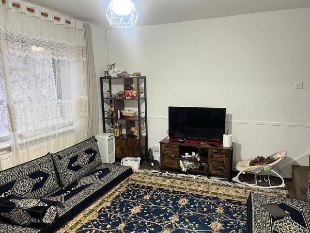 2 bedroom semi detached house to rent
