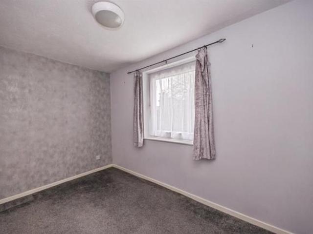 2 bedroom semi detached house to rent