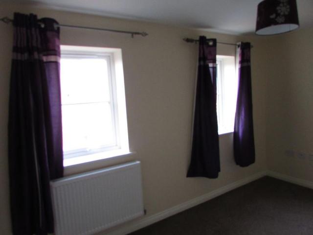 2 bedroom semi detached house to rent