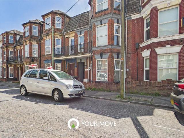 2 bedroom semi detached house to rent