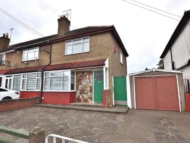 2 bedroom semi detached house to rent