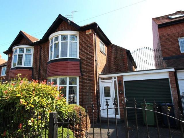 2 bedroom semi detached house to rent