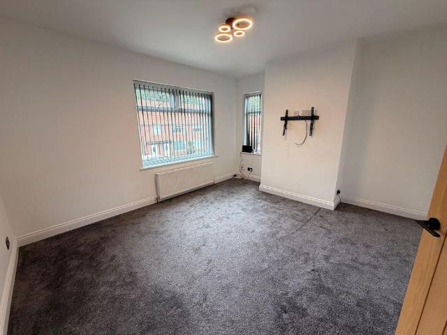 2 bedroom apartment to rent