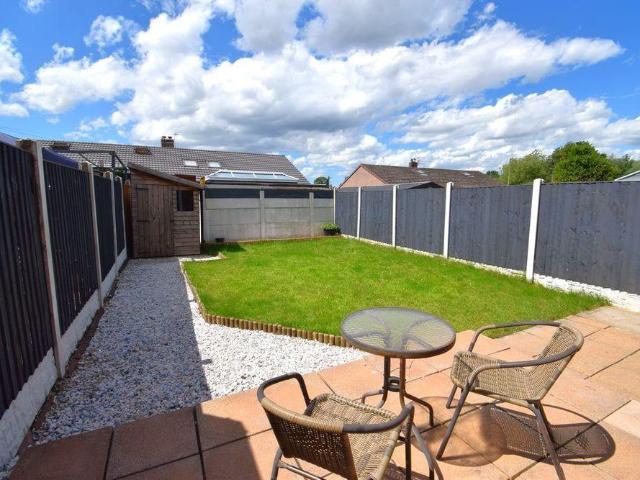 2 bedroom semi detached house to rent