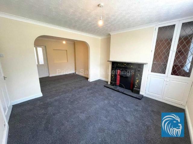 2 bedroom semi detached house to rent