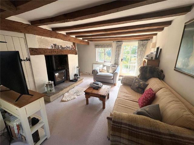 2 bedroom semi detached house to rent
