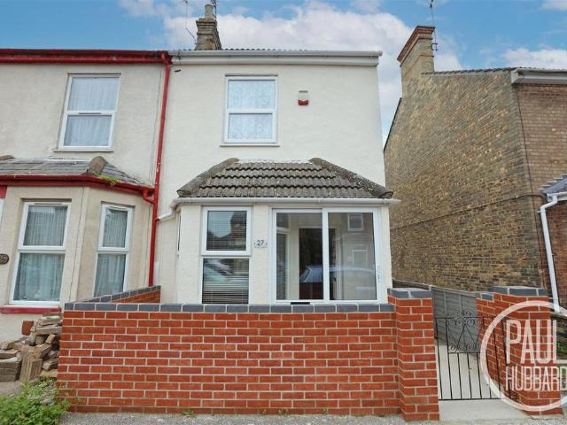2 bedroom semi detached house to rent