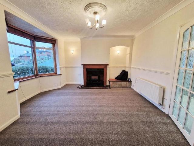 2 bedroom semi detached house to rent
