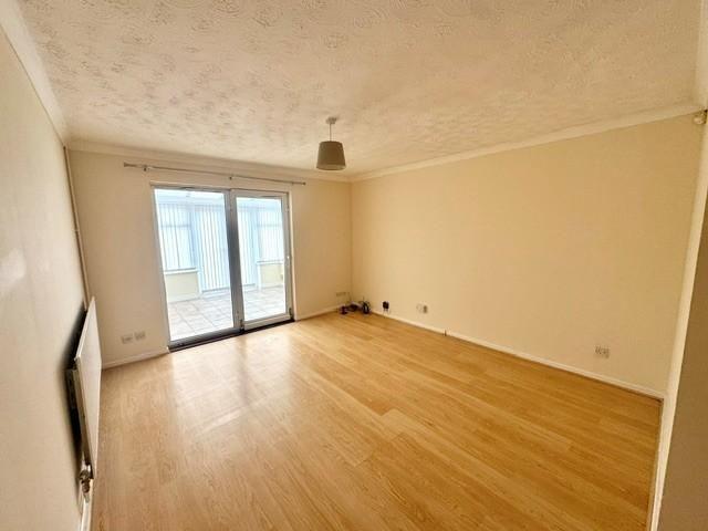 2 bedroom semi detached house to rent