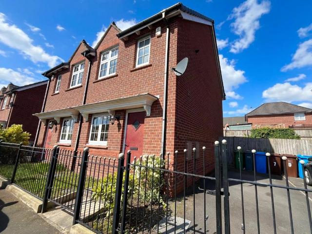 2 bedroom semi detached house to rent