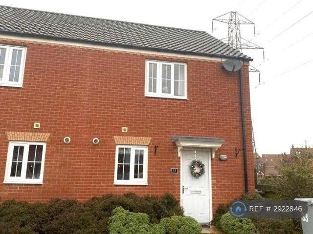 2 bedroom semi detached house to rent