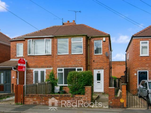 2 bedroom semi detached house to rent