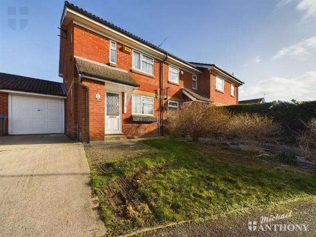 2 bedroom semi detached house to rent