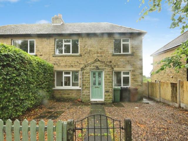 2 bedroom semi detached house to rent