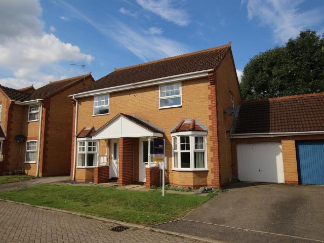 2 bedroom semi detached house to rent