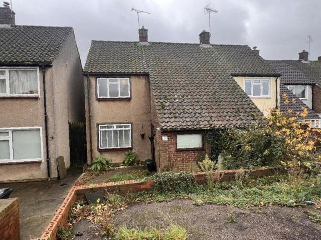 2 bedroom semi detached house to rent