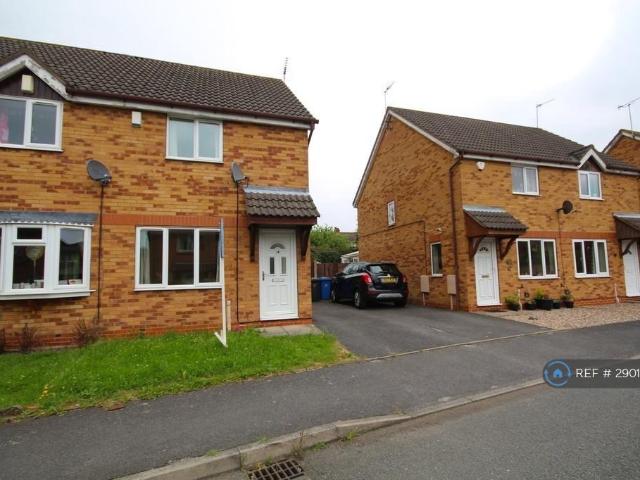 2 bedroom semi detached house to rent