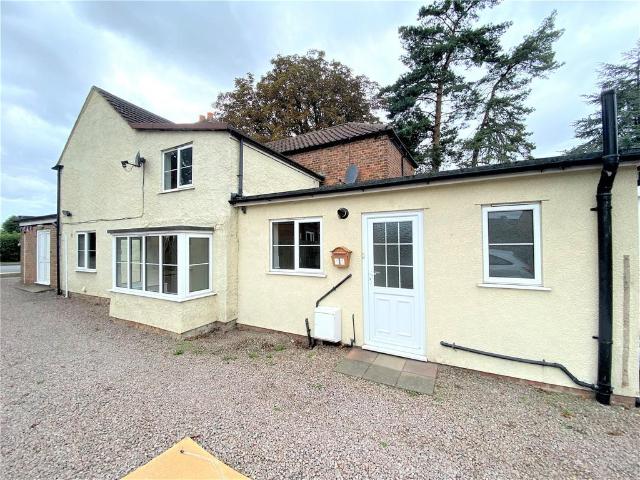 2 bedroom semi detached house to rent