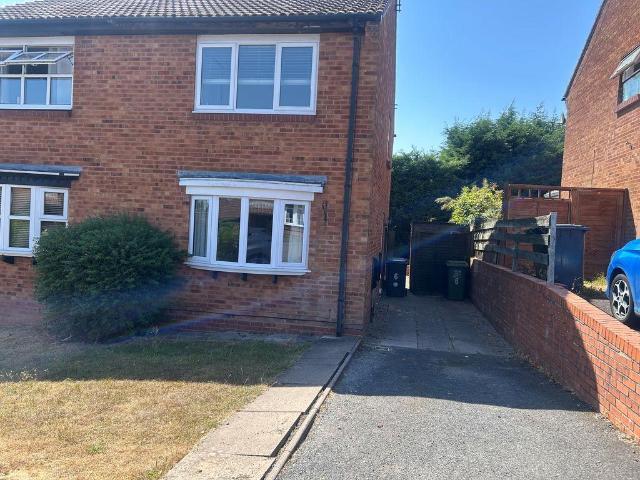 2 bedroom semi detached house to rent