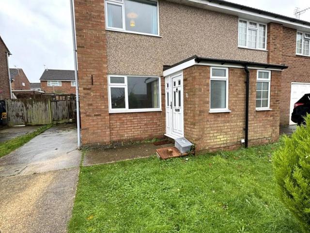 2 bedroom semi detached house to rent