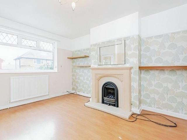2 bedroom semi detached house to rent