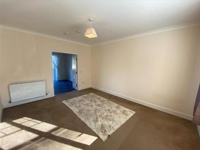 2 bedroom semi detached house to rent