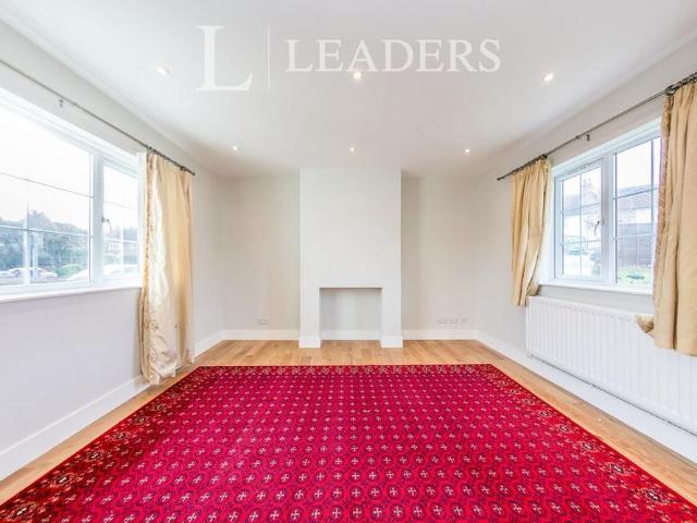 2 bedroom semi detached house to rent