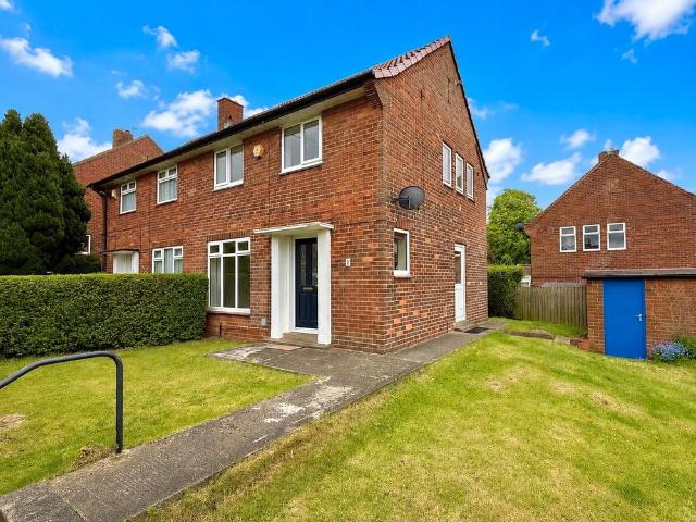 2 bedroom semi detached house to rent