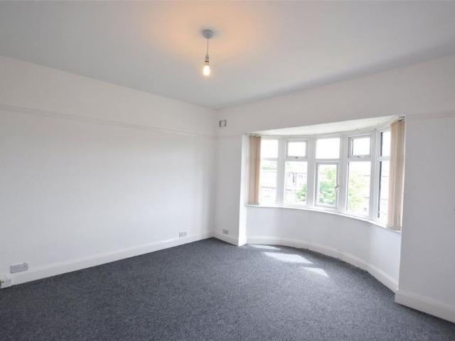 2 bedroom semi detached house to rent