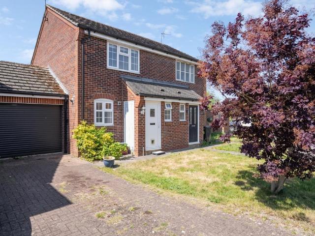 2 bedroom semi detached house to rent