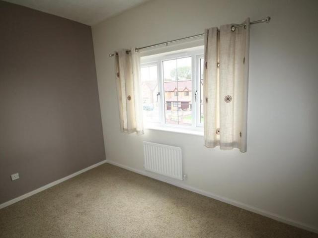 2 bedroom semi detached house to rent