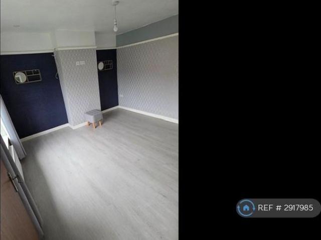 2 bedroom semi detached house to rent