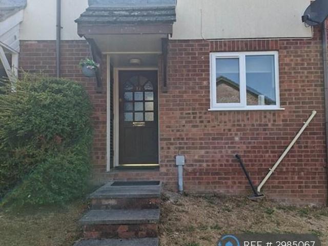 2 bedroom semi detached house to rent