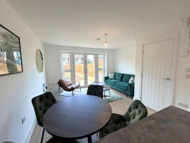 2 bedroom semi detached house to rent