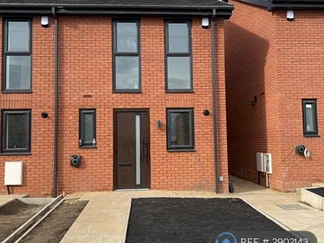 2 bedroom semi detached house to rent