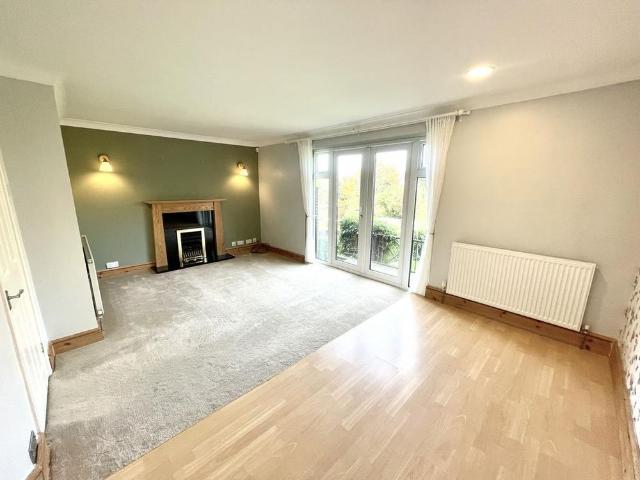 2 bedroom semi detached house to rent